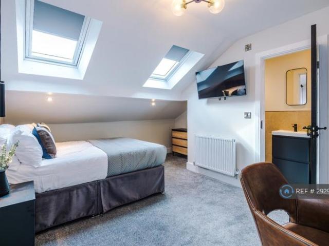 Room at Clegge Street, Warrington
