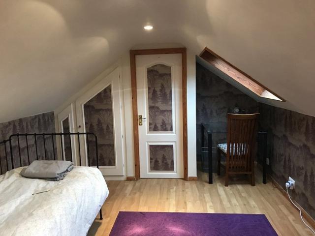 Room at Clewer Hill Road, Windsor