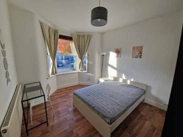 Room at Clinton Road, Greater London