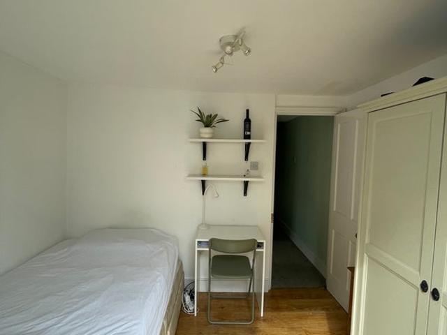 Room at Clinton Road, Greater London