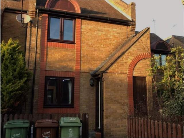 Room at Clifton Place, Greater London