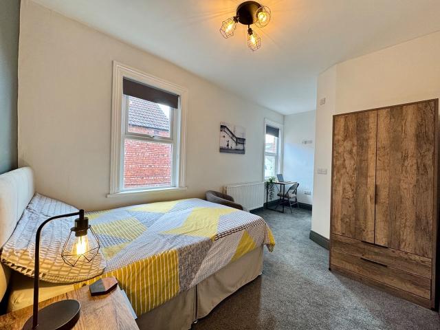 Room at Clifton Road, Darlington