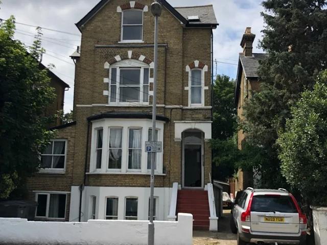 Room at Clifton Road, Greater London