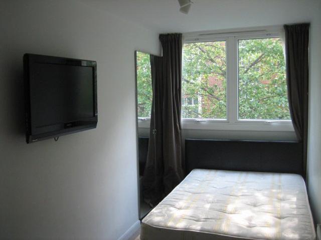 Room at Clipstone Street, City of Westminster