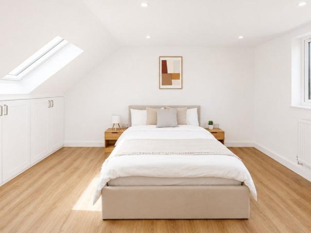 Room at Clive Road, Oxford