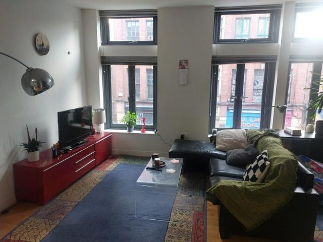 Room at Cloth Hall Street, Leeds