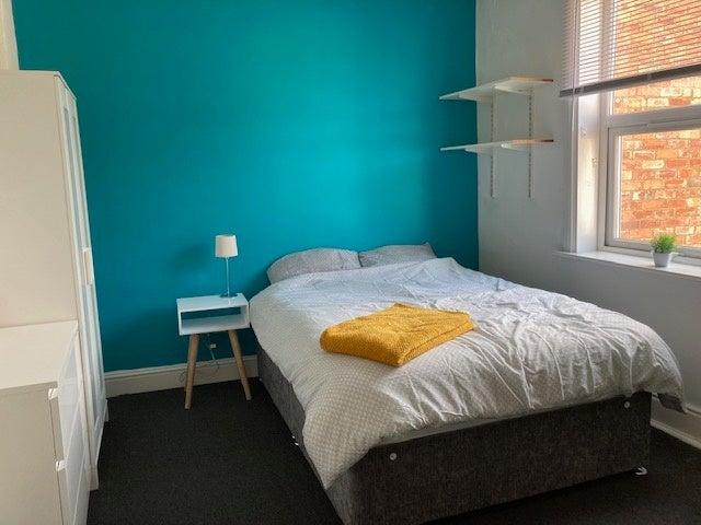 Room at Cloutsham Street, Northampton