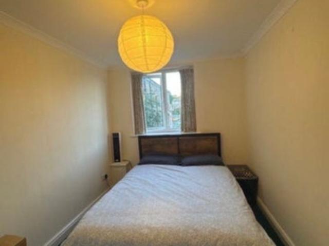 Room at Clouds Hill Road, Bristol