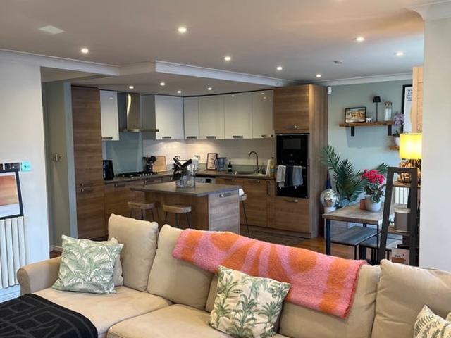 Room at Clove Hitch Quay, Greater London
