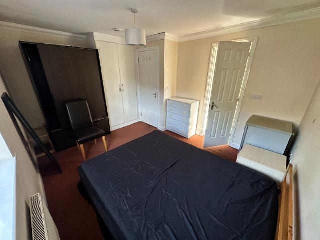 Room at Clover Way, Welwyn Hatfield
