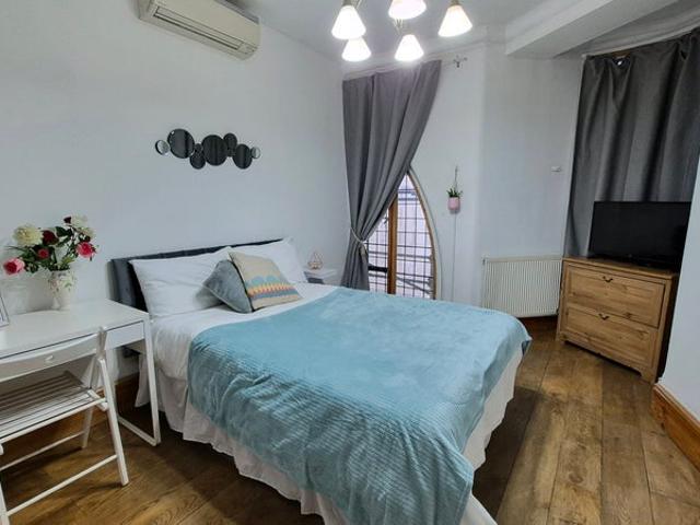 Room at Cockspur Court, City of Westminster