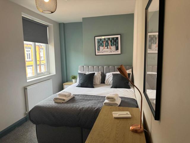 Room at Cobden Terrace, Leeds