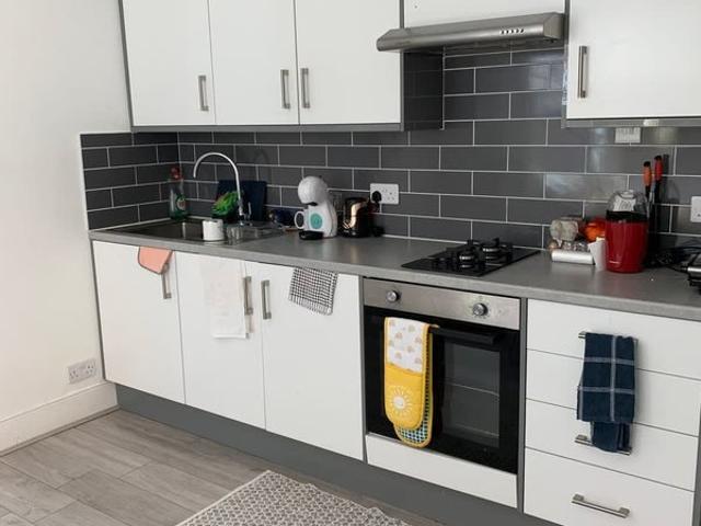 Room at Cobham Road, Greater London
