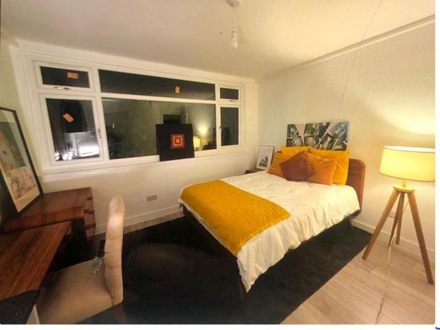 Room at Coburg Crescent, Greater London