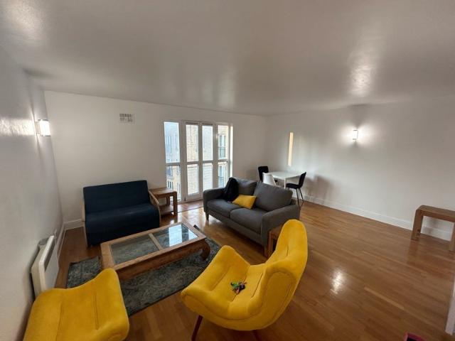 Apartment at Coke Street, Greater London