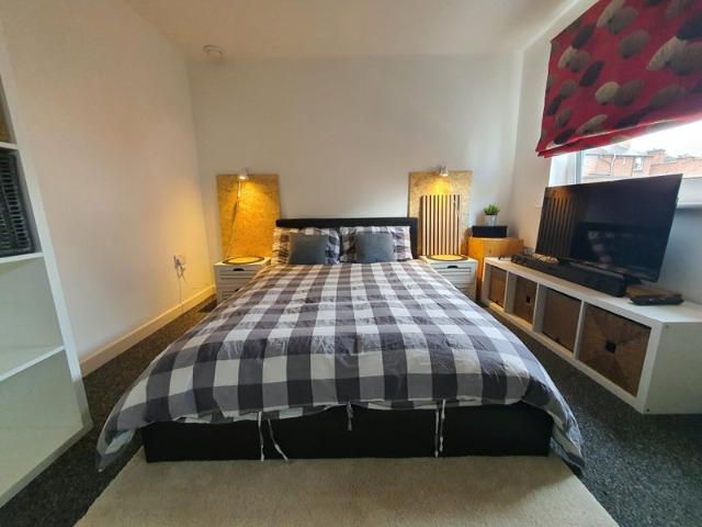 Room at Coombe Street, Coventry