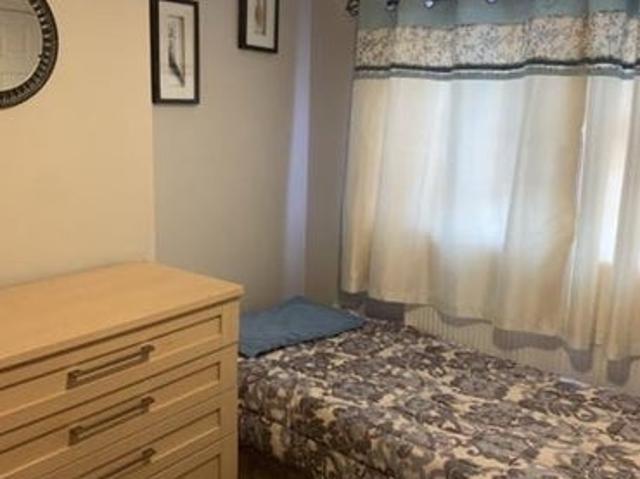 Room at Cookham Road, Maidenhead