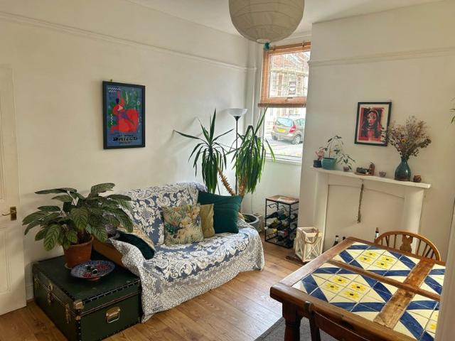 Room at Cooksley Road, Bristol
