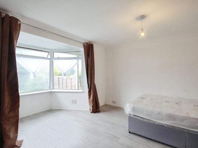 Room at Colne Orchard, Wexham and Ivers Community Board