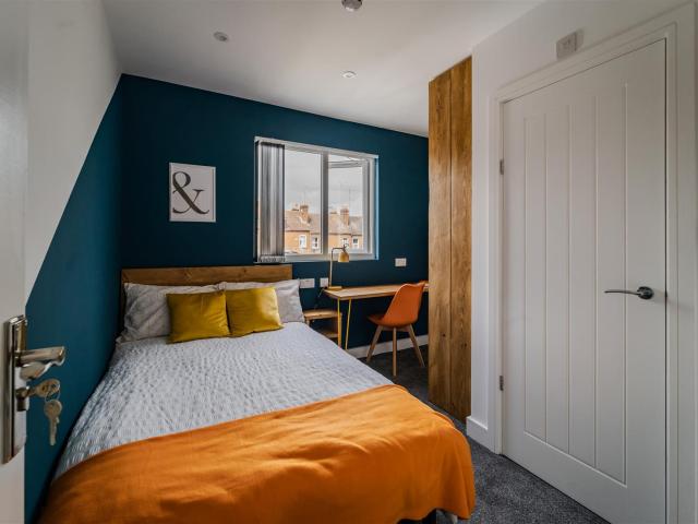 Room at Colchester Street, Coventry