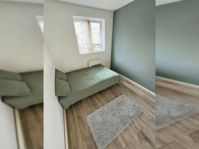 Room at Coleby Path, Greater London