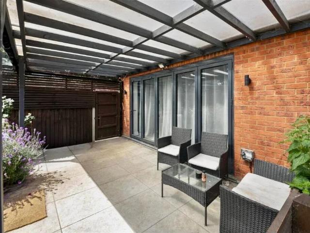 Room at Coleridge Way, Greater London