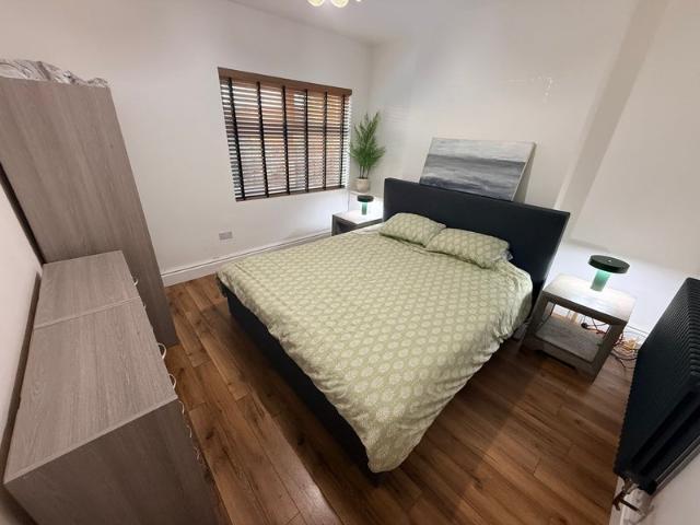 Room at Colley Orchard, Dudley