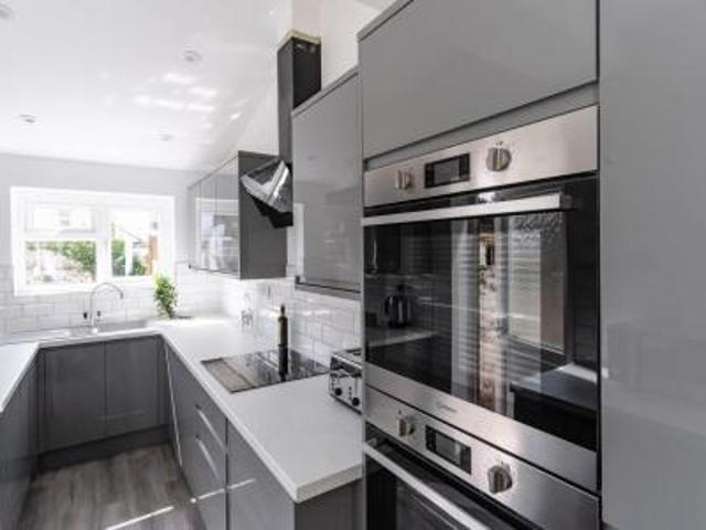Room at Collingwood Road, Portsmouth