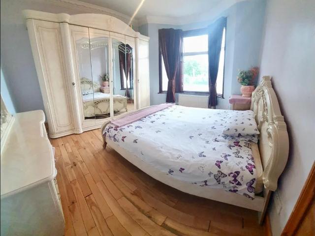 Room at Colville Road, Greater London