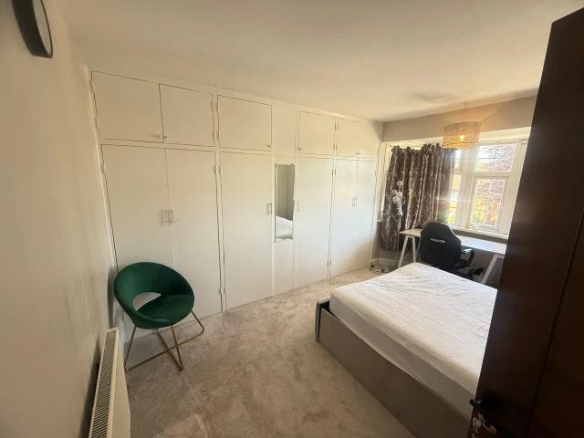 Room at Colville Road, High Wycombe