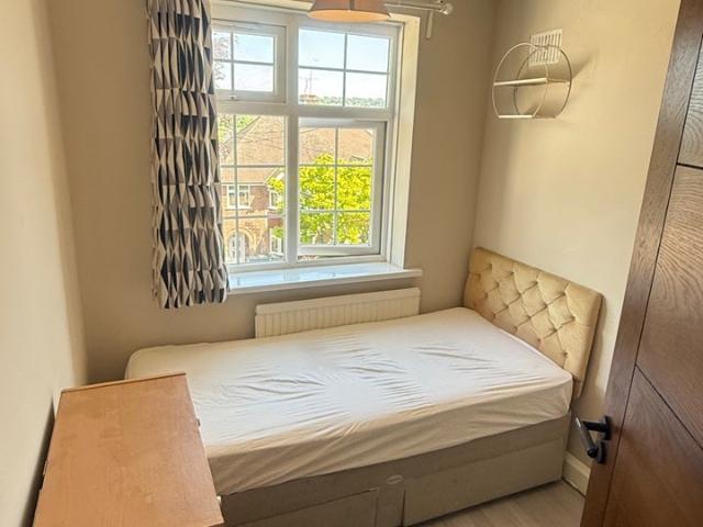 Room at Colville Road, High Wycombe