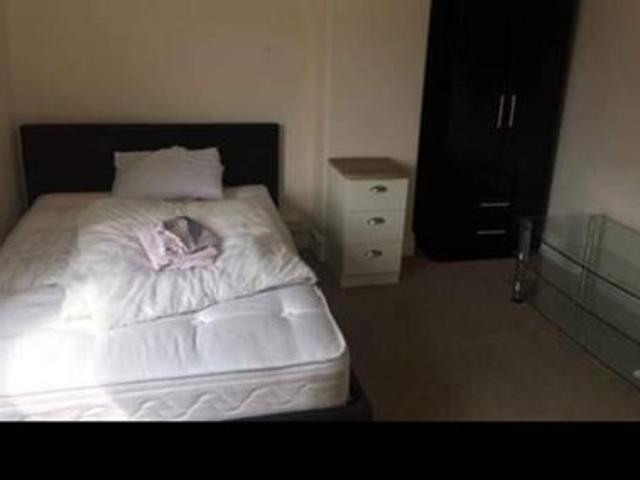 Room at Commercial Road, South Kesteven