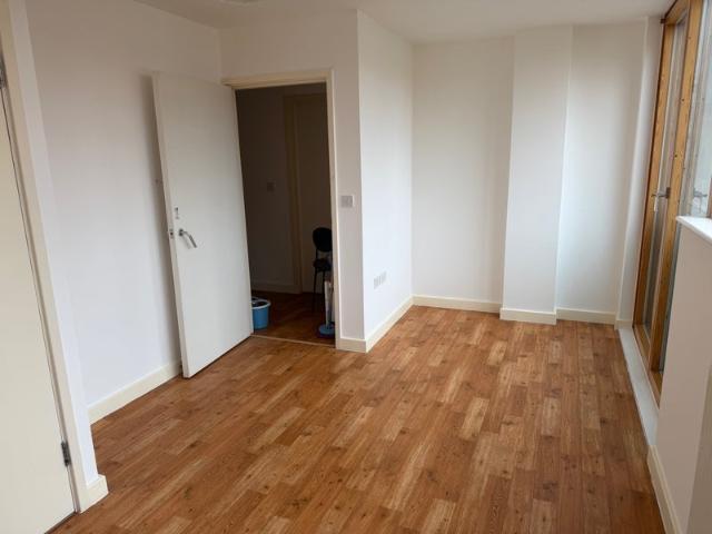 Room at Comber Grove, Greater London