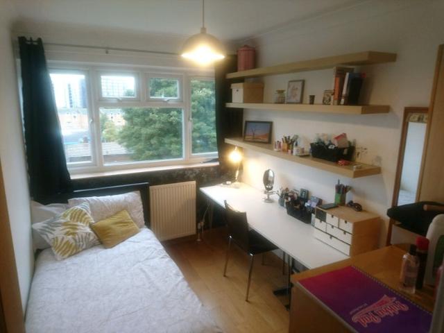 Room at Combine Way, Greater London