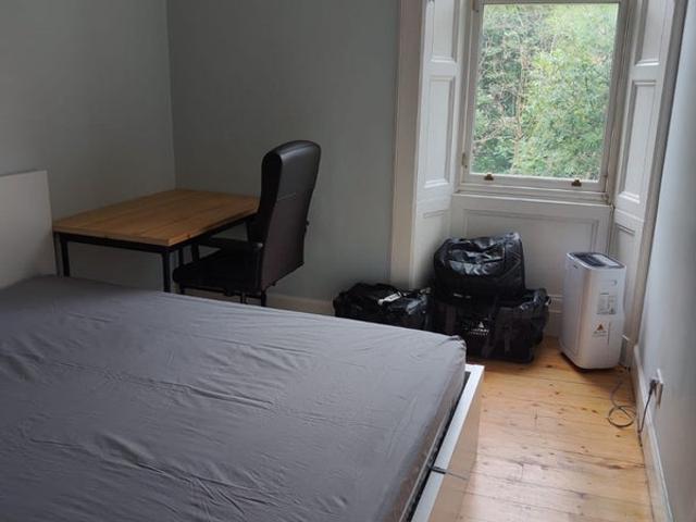 Room at Comely Bank Street, City of Edinburgh