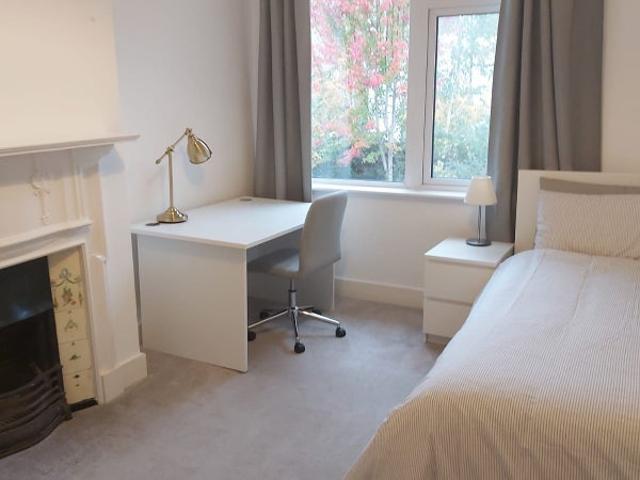 Room at Compton Road, Greater London