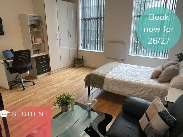 Room at Conduit Street, Leicester