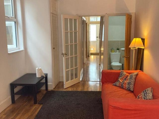 Room at Conway Road, Greater London