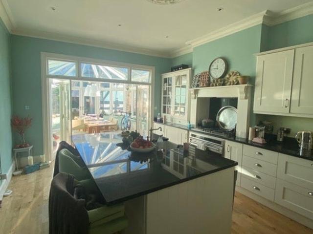 Room at Conyer's Road, Greater London