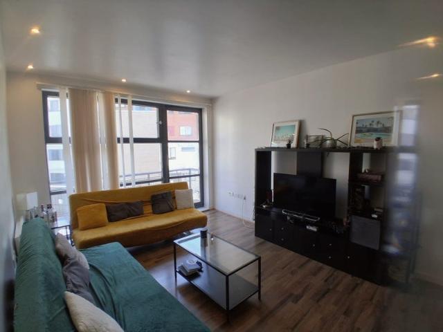 Room at Copenhagen Place, Greater London
