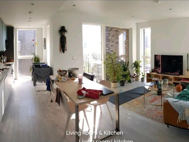 Room at Copper Street, Greater London