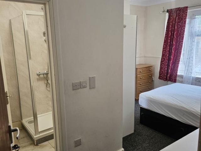 Room at Corncastle Road, Luton