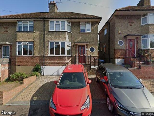 Room at Corner Hall Avenue, Dacorum