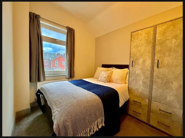 Room at Coronation Road, Doncaster