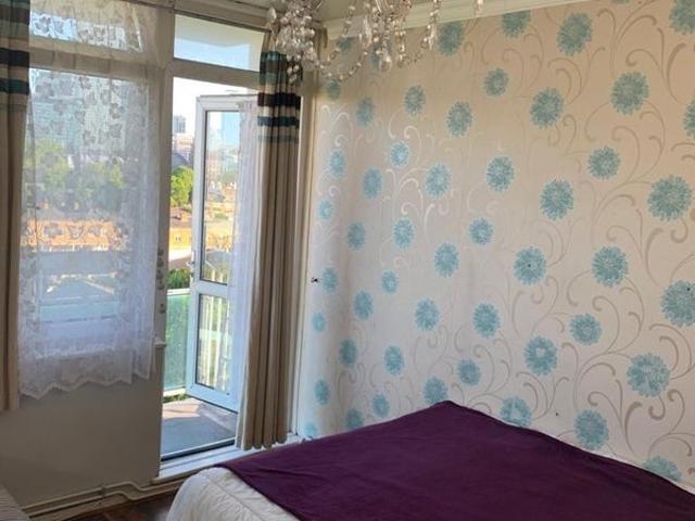 Room at Cordelia Street, Greater London