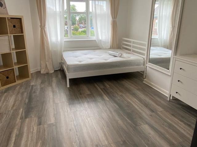 Room at Corporation Street, Stafford