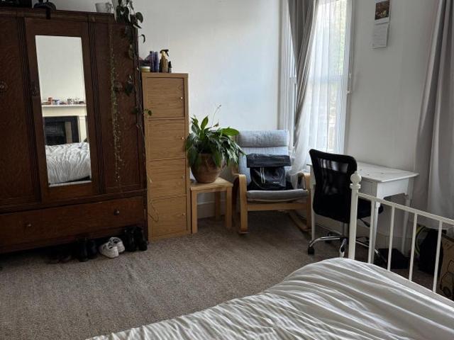 Room at Corrance Road, Greater London