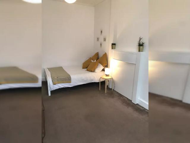 Room at Cowan's Close, City of Edinburgh