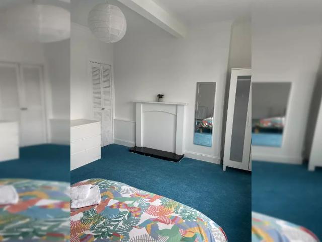 Room at Claverhouse Drive, City of Edinburgh