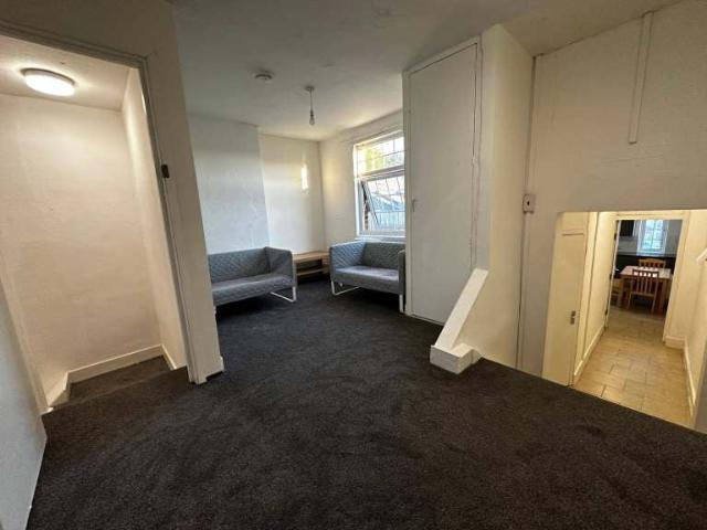 Room at Cowley Road, Oxford